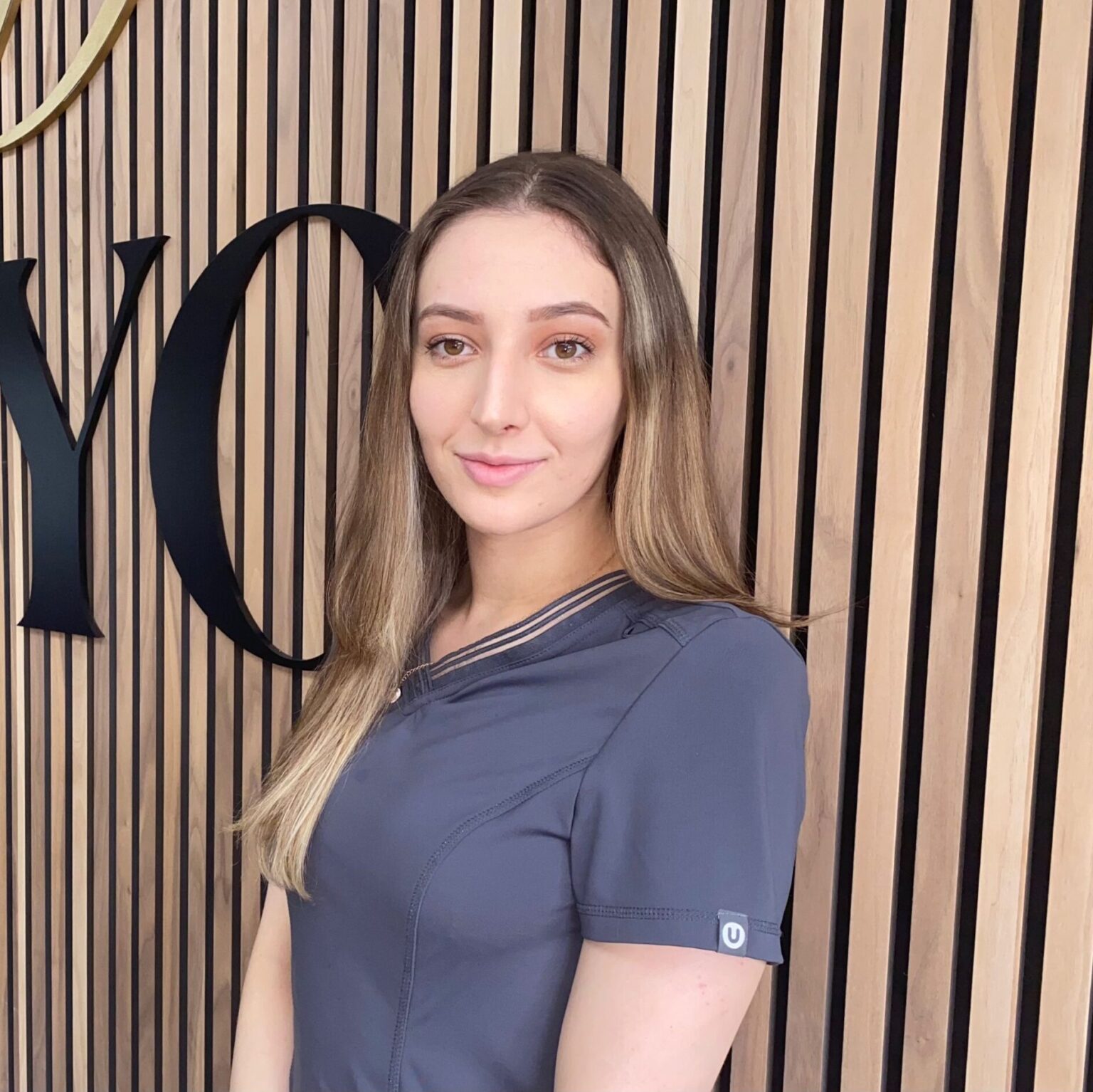 About Us - Riyo Dental